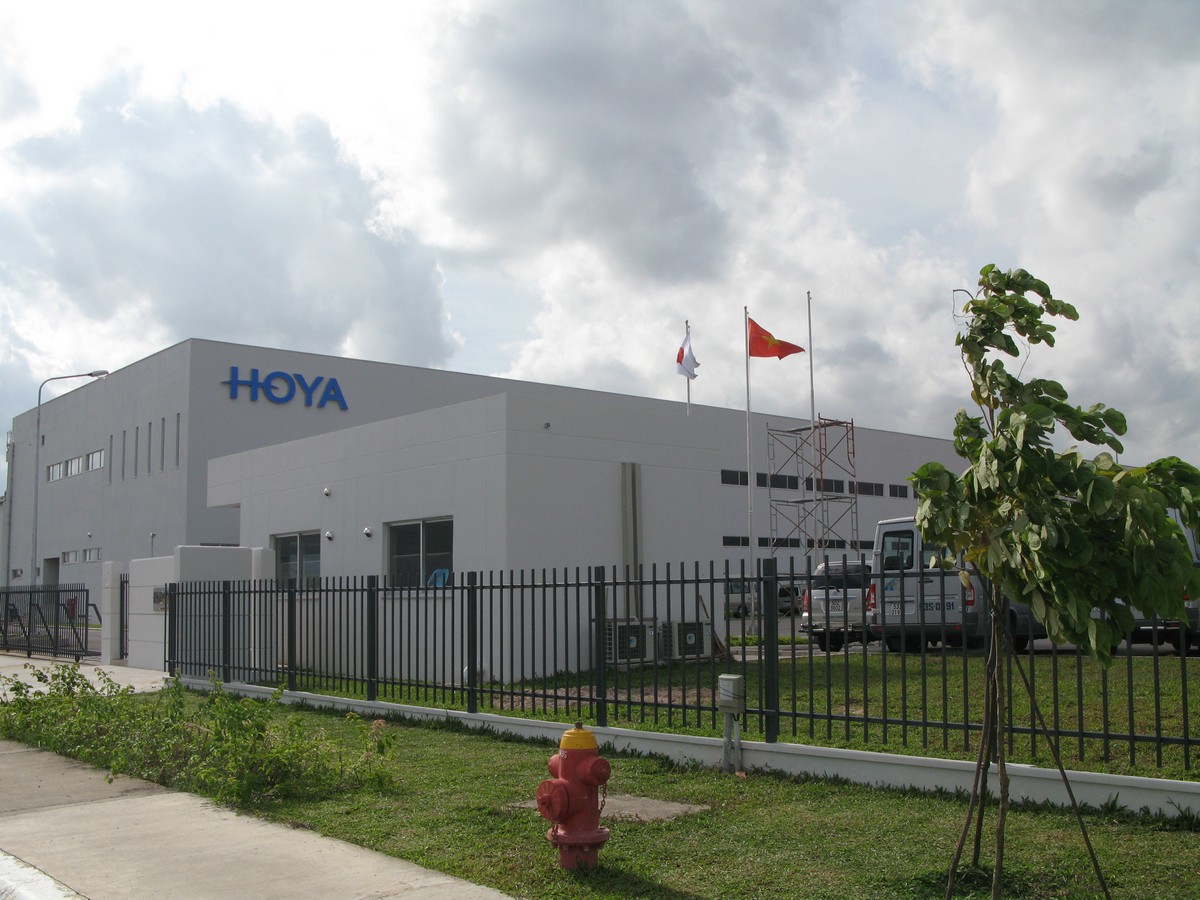 Nhà máy Hoya Lens Bình Dương | Việt Nhật Me